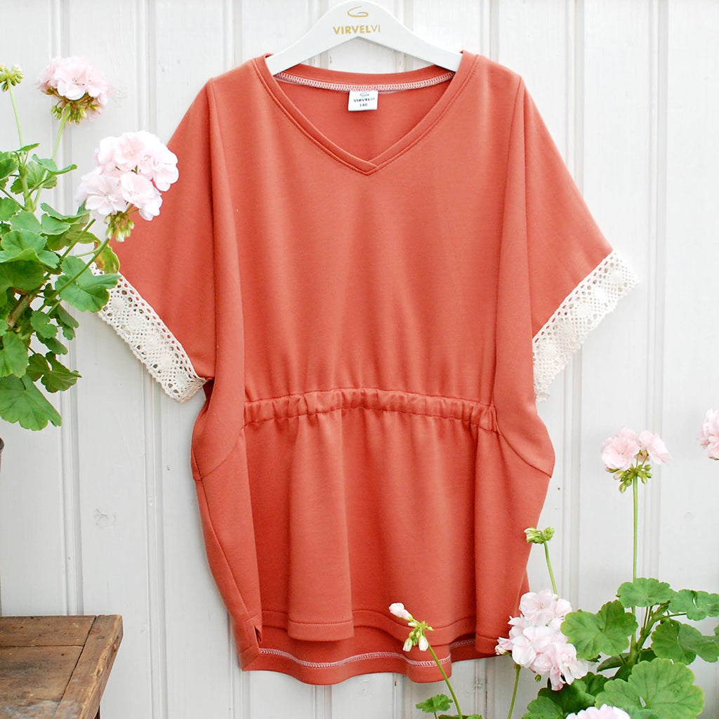 Emma with an elastic casing – Threads by Caroline