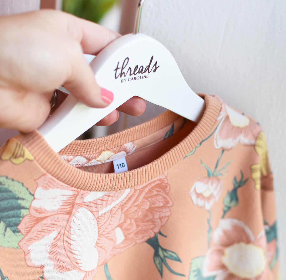 How to cover the back neck seam allowance – Threads by Caroline